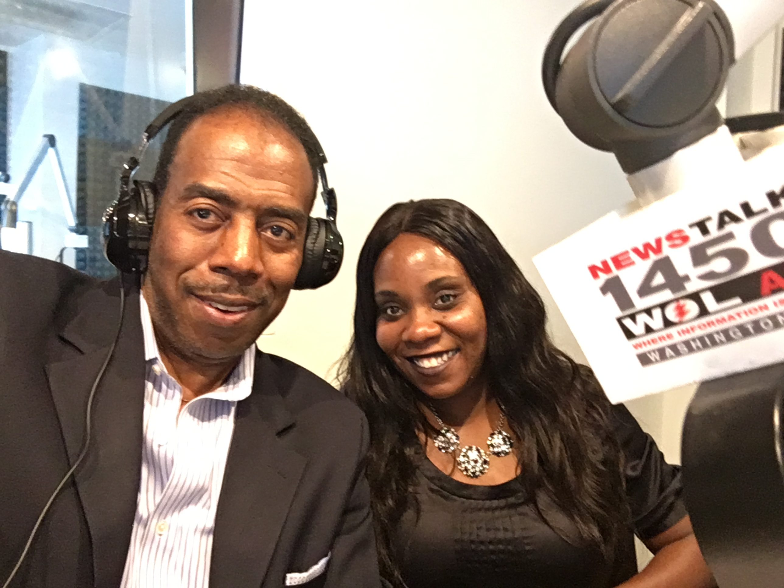 The Benefits of Supporting Community Businesses; Accounting w/ Folasade ...